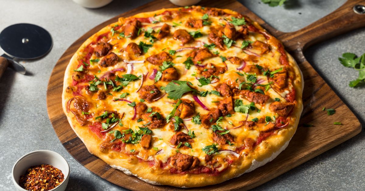 Chilli Chicken Pizza | Masala Pizza & Bitezz
